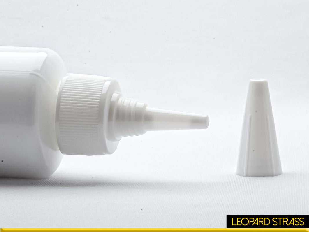 Glue, Applicators and Tools – LEOPARD STRASS South Africa